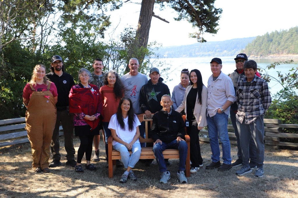 Swinomish clam garden dedicated to memory of Lorraine Loomis – La ...